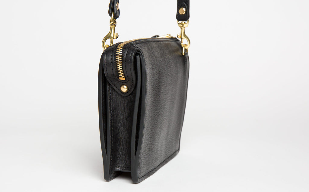 Lotuff Tripp Crossbody | Kindred Black