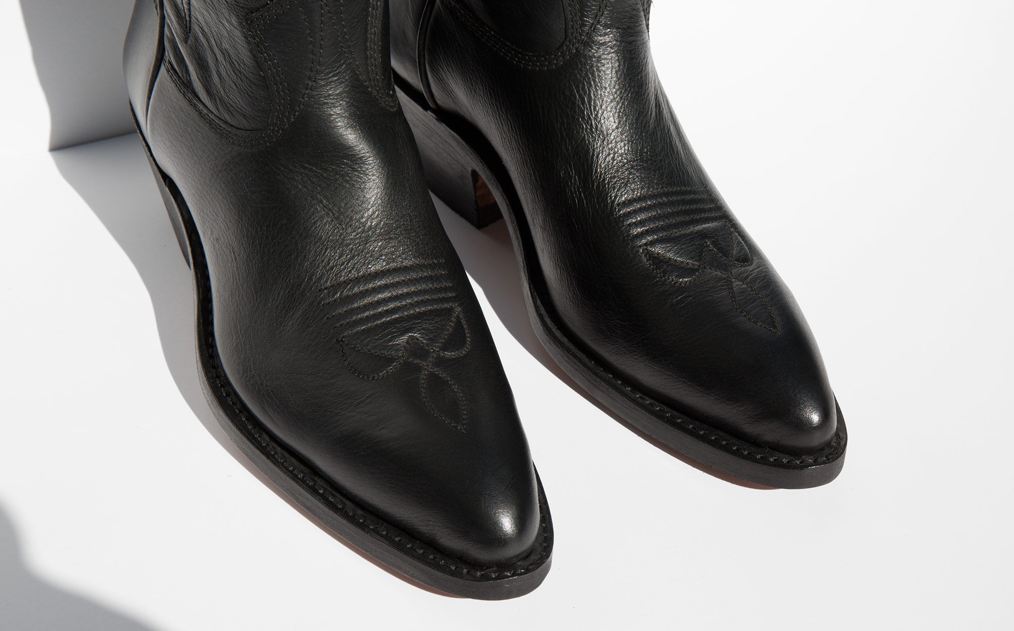 Stewart Boots 0124 Classic Cowboy Boot | Kindred Black